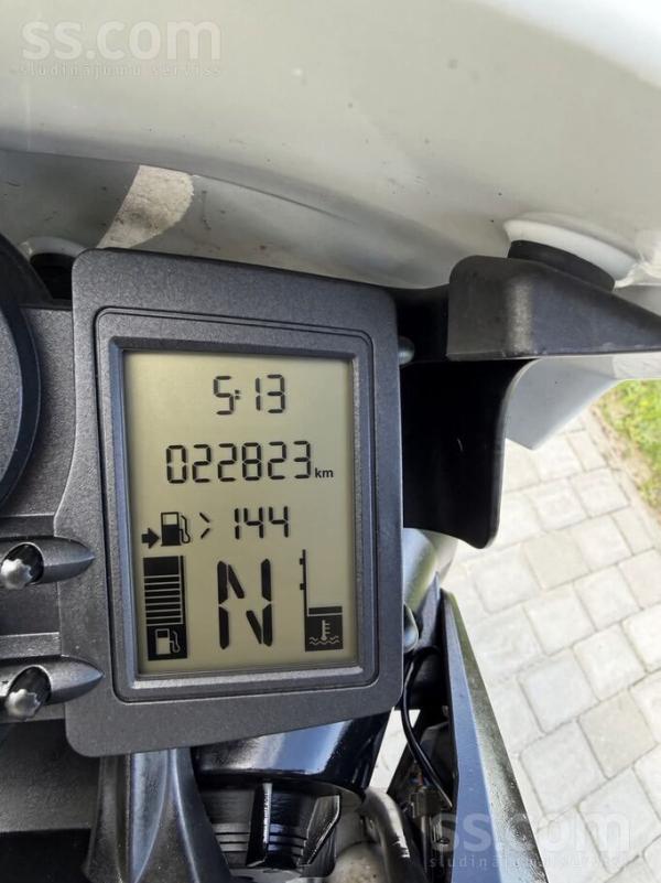 BMW F 800R 2010 in Saldus, with an engine capacity of 0.80 L and mileage of 0 thousand km for 4250 €, photo 7 on AUTOMOTO.COM.LV