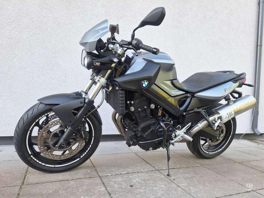 BMW F 800R 2011 in Prienai, with an engine capacity of 0.80 L and mileage of 32 thousand km for 2850 €, photo 2 on AUTOMOTO.COM.LV