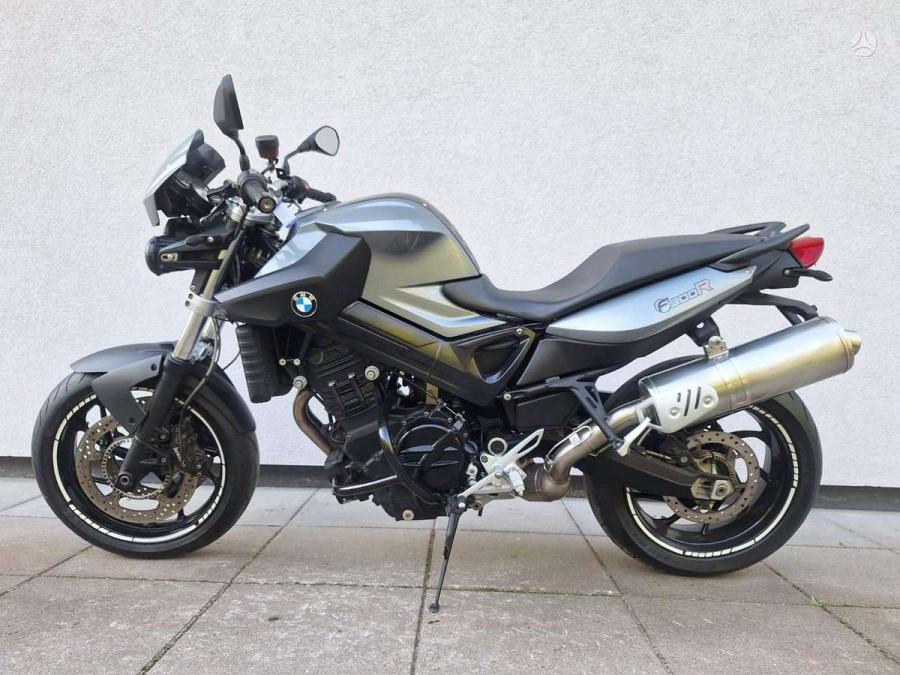 BMW F 800R 2011 in Prienai, with an engine capacity of 0.80 L and mileage of 32 thousand km for 2850 €, photo 4 on AUTOMOTO.COM.LV