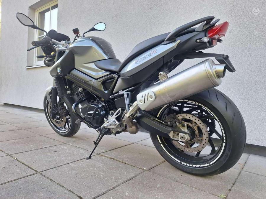 BMW F 800R 2011 in Prienai, with an engine capacity of 0.80 L and mileage of 32 thousand km for 2850 €, photo 20 on AUTOMOTO.COM.LV