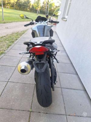 BMW F 800R 2011 in Prienai, with an engine capacity of 0.80 L and mileage of 32 thousand km for 2850 €, photo 32 on AUTOMOTO.COM.LV