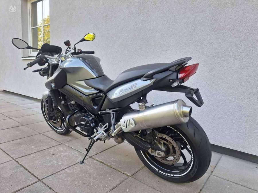 BMW F 800R 2011 in Prienai, with an engine capacity of 0.80 L and mileage of 32 thousand km for 2850 €, photo 31 on AUTOMOTO.COM.LV