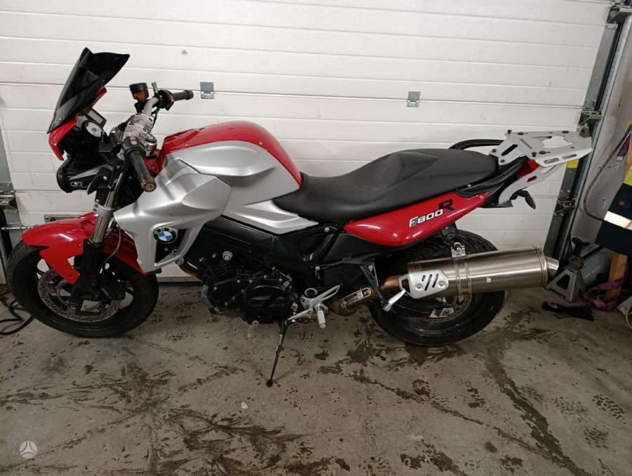 BMW F 800R 2013 in Alytus, with an engine capacity of 0.80 L and mileage of 20 thousand km for 2850 €, photo 11 on AUTOMOTO.COM.LV