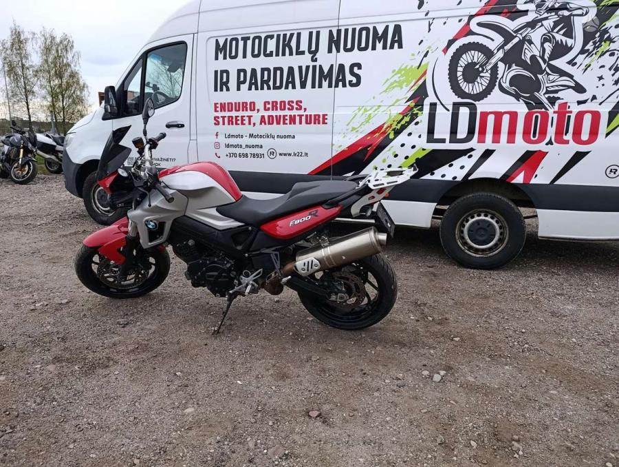 BMW F 800R 2013 in Vievis, with an engine capacity of 0.80 L and mileage of 20 thousand km for 2700 €, photo 4 on AUTOMOTO.COM.LV