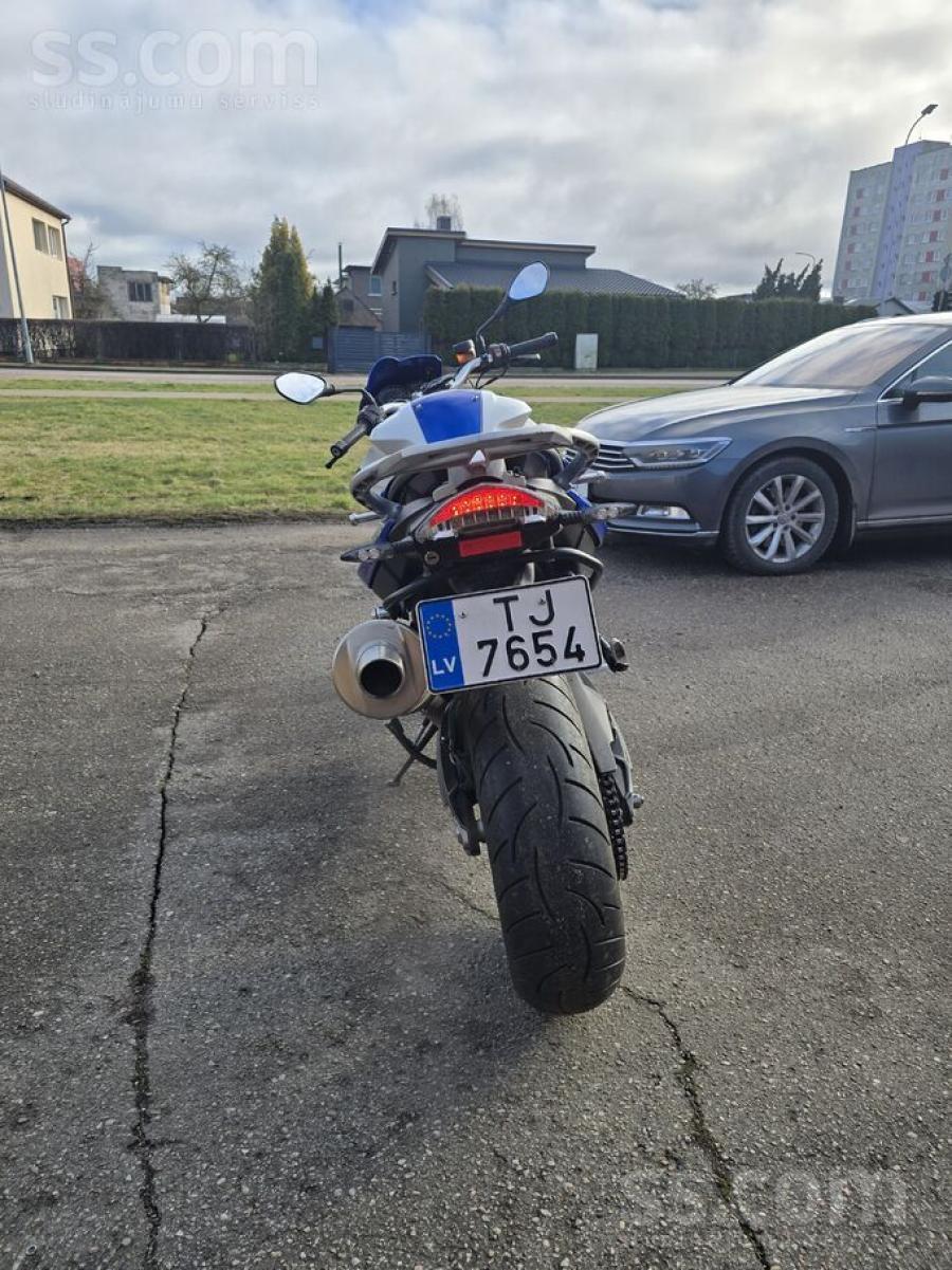 БМВ F 800R 2014 в Вентспилс, объемом двигателя 0.80 л и пробегом 0 тыс. км за 4550 €, фото 5 на AUTOMOTO.COM.LV