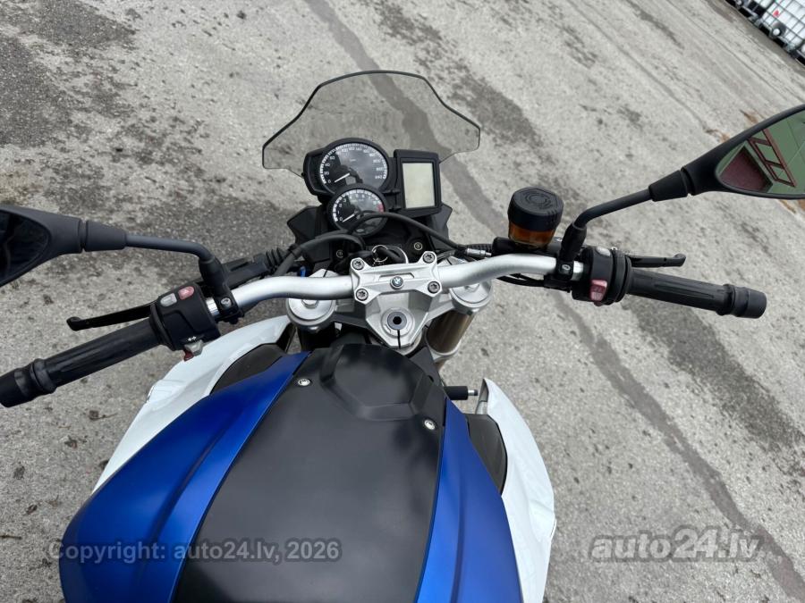 БМВ F 800R 2016 в Таллин, объемом двигателя 0.00 л и пробегом 22 тыс. км за 5000 €, фото 4 на AUTOMOTO.COM.LV