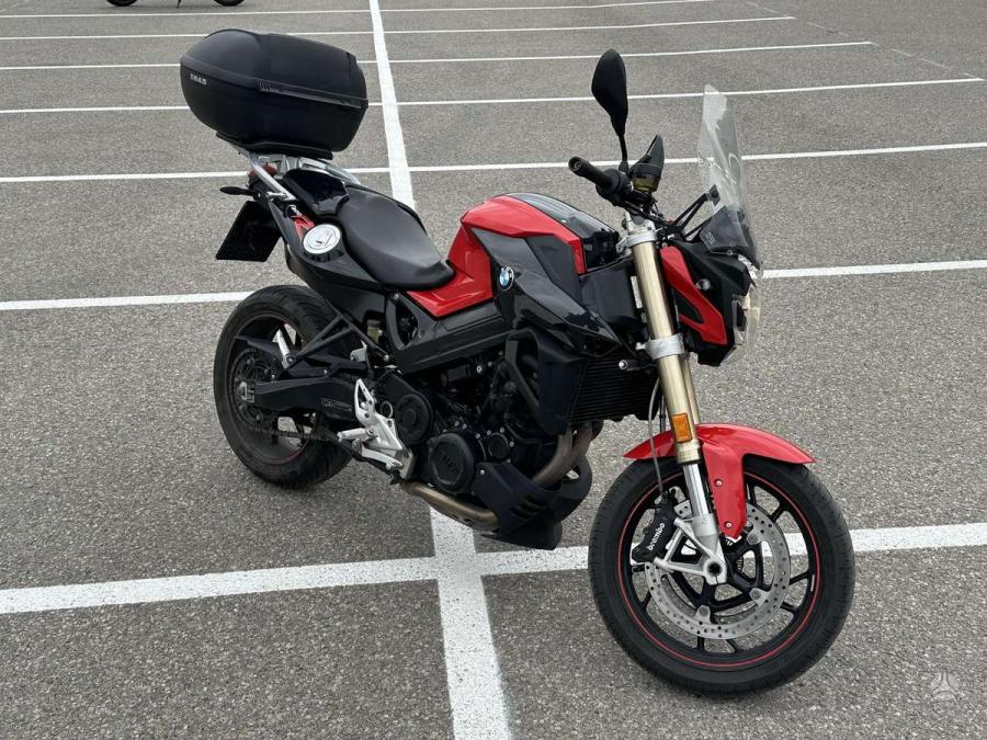BMW F 800R 2018 in Vilnius, with an engine capacity of 0.80 L and mileage of 33 thousand km for 5500 €, photo 4 on AUTOMOTO.COM.LV