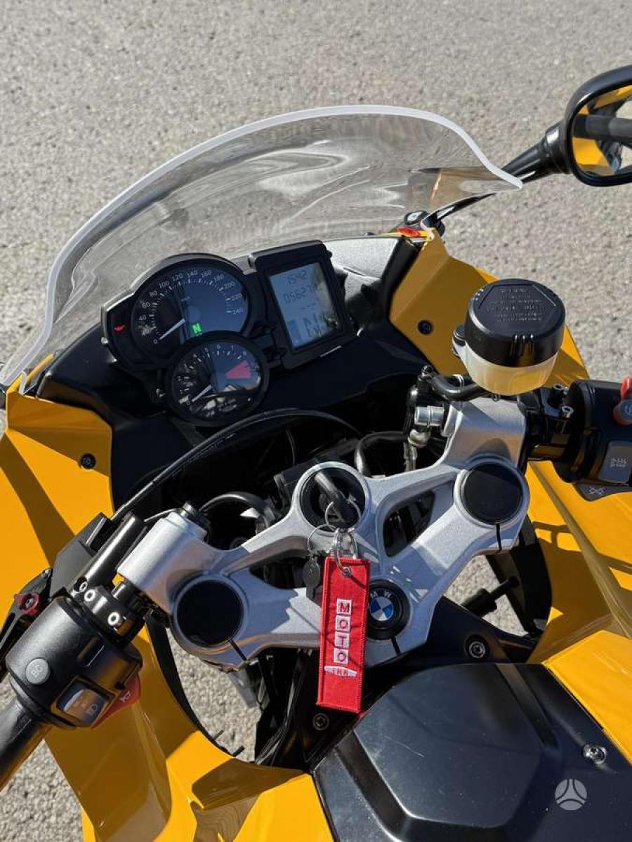 Желтый БМВ F 800S 2006 в Вильнюс, объемом двигателя 0.80 л и пробегом 56 тыс. км за 2299 €, фото 11 на AUTOMOTO.COM.LV