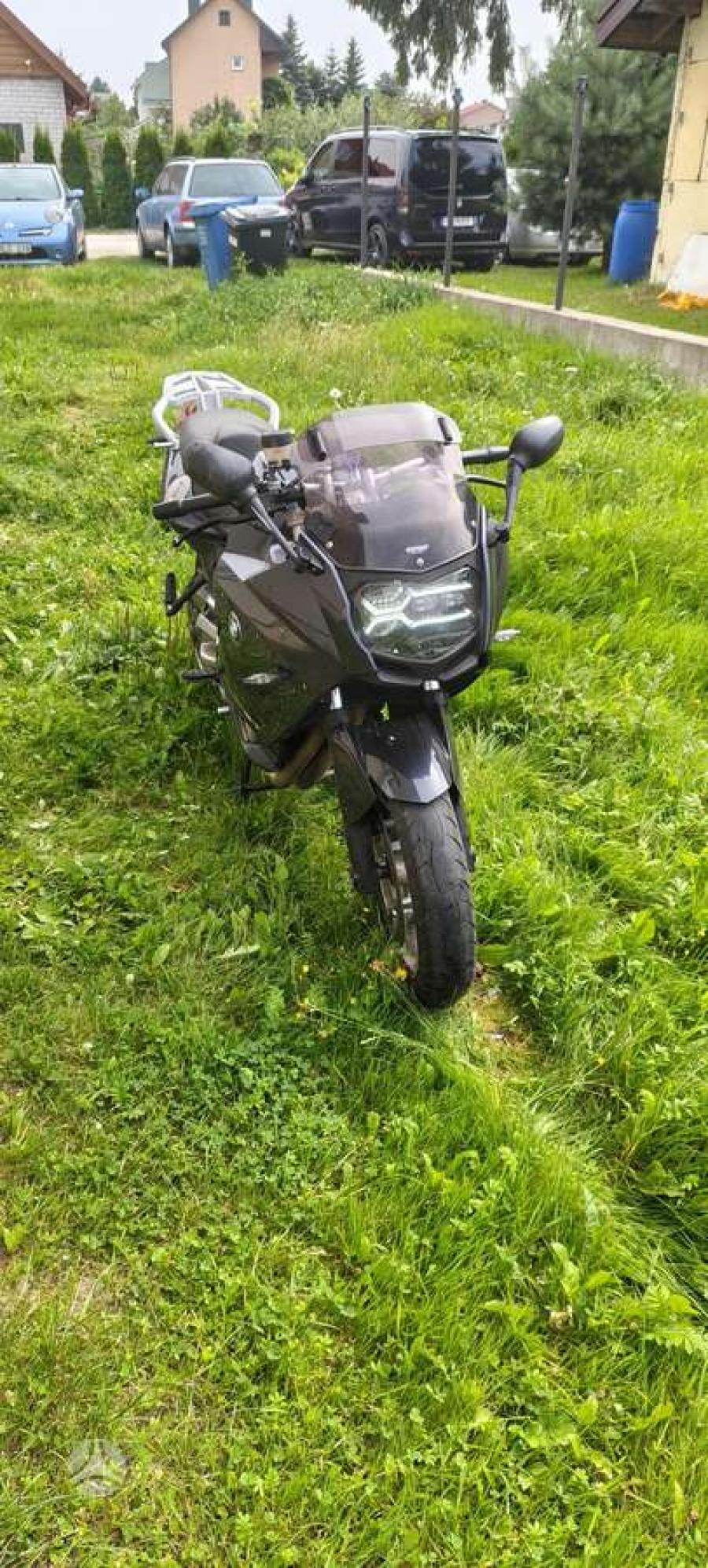 Zils BMW F 800ST 2009 Viļņa, ar dzinēja tilpumu 0.80 L un nobraukumu 85 tūkst. km par 2100 €, foto 1 vietnē AUTOMOTO.COM.LV