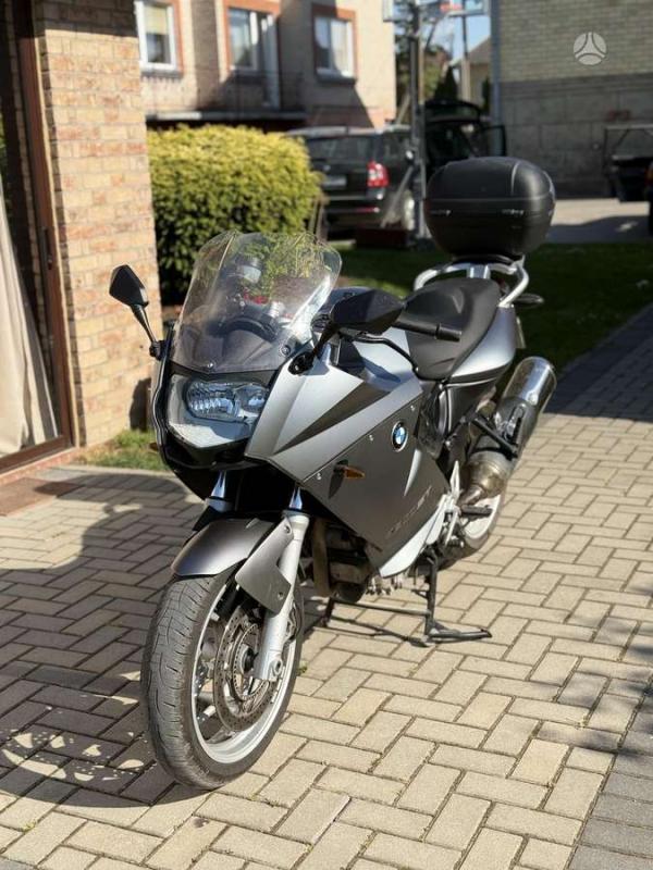 Pelēks BMW F 800ST 2007 Kuršėnai, ar dzinēja tilpumu 0.80 L un nobraukumu 37 tūkst. km par 2400 €, foto 3 vietnē AUTOMOTO.COM.LV