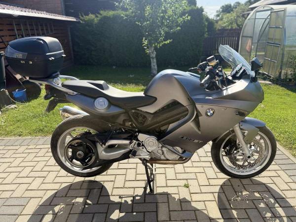 Pelēks BMW F 800ST 2007 Kuršėnai, ar dzinēja tilpumu 0.80 L un nobraukumu 37 tūkst. km par 2400 €, foto 6 vietnē AUTOMOTO.COM.LV