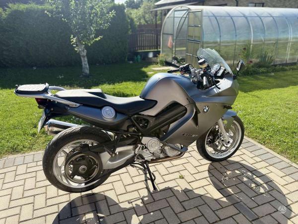 Pelēks BMW F 800ST 2007 Kuršėnai, ar dzinēja tilpumu 0.80 L un nobraukumu 37 tūkst. km par 2400 €, foto 7 vietnē AUTOMOTO.COM.LV