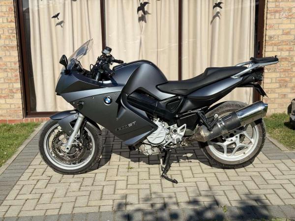 Pelēks BMW F 800ST 2007 Kuršėnai, ar dzinēja tilpumu 0.80 L un nobraukumu 37 tūkst. km par 2400 €, foto 10 vietnē AUTOMOTO.COM.LV