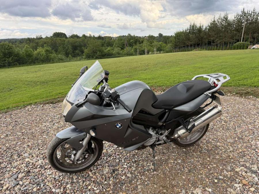 Pelēks BMW F 800ST 2008 Viļņa, ar dzinēja tilpumu 0.80 L un nobraukumu 71 tūkst. km par 2400 €, foto 3 vietnē AUTOMOTO.COM.LV