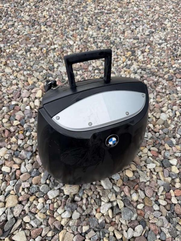 Pelēks BMW F 800ST 2008 Viļņa, ar dzinēja tilpumu 0.80 L un nobraukumu 71 tūkst. km par 2400 €, foto 4 vietnē AUTOMOTO.COM.LV