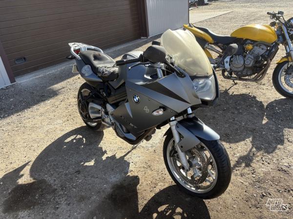 BMW F 800ST 2006 Kelmė, ar dzinēja tilpumu 0.80 L un nobraukumu 70 tūkst. km par 1230 €, foto 1 vietnē AUTOMOTO.COM.LV