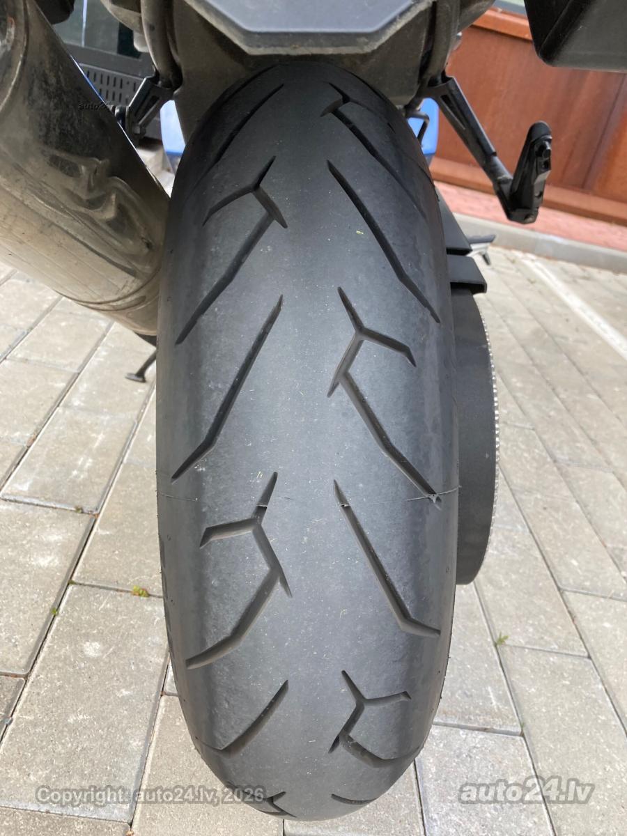BMW F 800ST 2007 in Tallinn, with an engine capacity of 0.00 L and mileage of 71 thousand km for 3000 €, photo 11 on AUTOMOTO.COM.LV