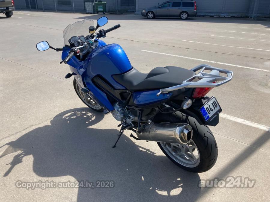 BMW F 800ST 2007 in Tallinn, with an engine capacity of 0.00 L and mileage of 71 thousand km for 3000 €, photo 14 on AUTOMOTO.COM.LV