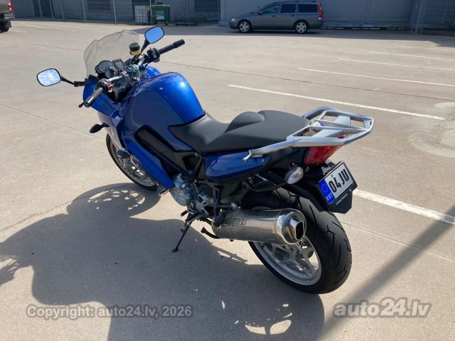 BMW F 800ST 2007 in Tallinn, with an engine capacity of 0.00 L and mileage of 71 thousand km for 3000 €, photo 15 on AUTOMOTO.COM.LV