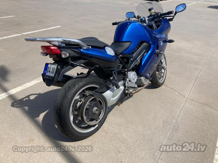 BMW F 800ST 2007 in Tallinn, with an engine capacity of 0.00 L and mileage of 71 thousand km for 3000 €, photo 16 on AUTOMOTO.COM.LV