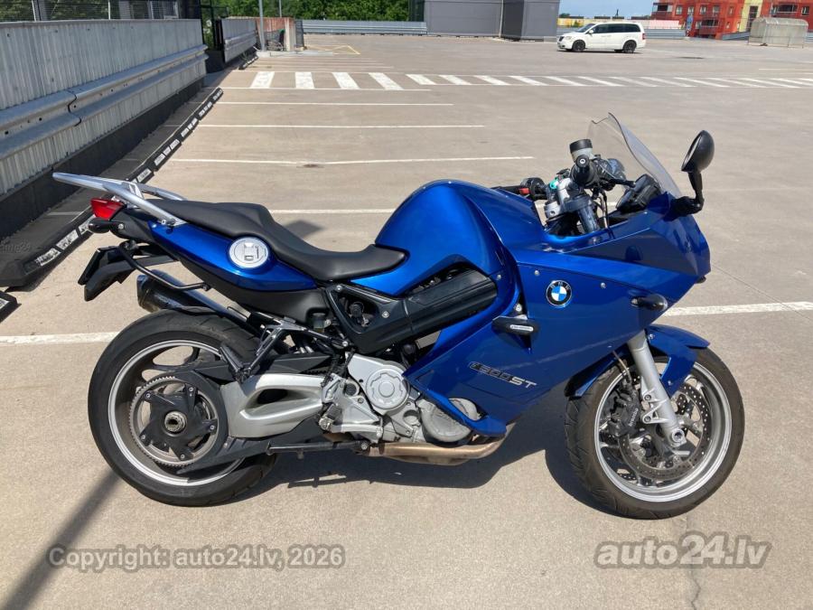 BMW F 800ST 2007 in Tallinn, with an engine capacity of 0.00 L and mileage of 71 thousand km for 3000 €, photo 17 on AUTOMOTO.COM.LV
