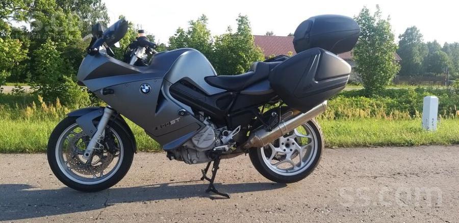 BMW F 800ST 2007 in Aizkraukle, with an engine capacity of 0.80 L and mileage of 0 thousand km for 3200 €, photo 3 on AUTOMOTO.COM.LV