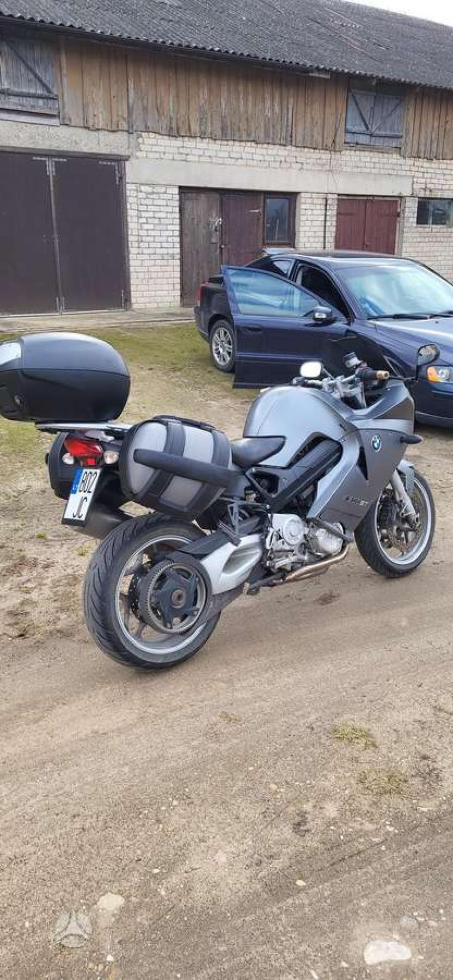 BMW F 800ST 2007 in Vilnius, with an engine capacity of 0.80 L and mileage of 89 thousand km for 2000 €, photo 8 on AUTOMOTO.COM.LV