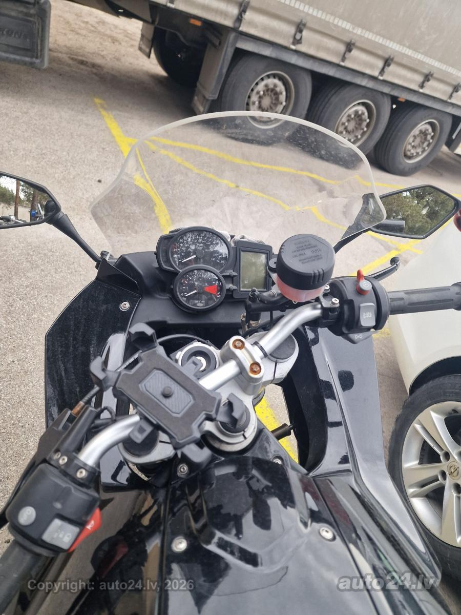 BMW F 800ST 2008 in Tallinn, with an engine capacity of 0.80 L and mileage of 46 thousand km for 2499 €, photo 6 on AUTOMOTO.COM.LV