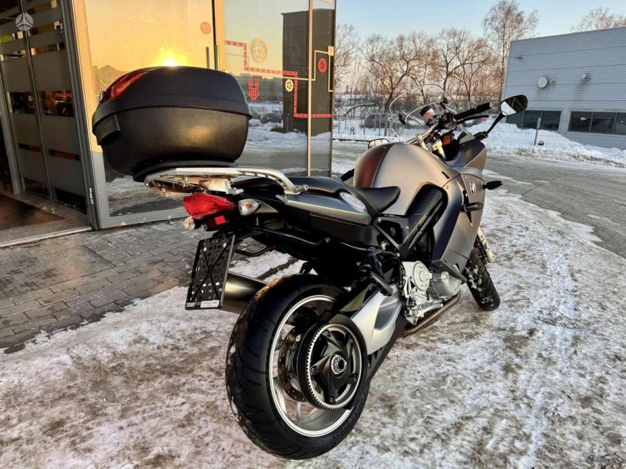 Красный БМВ F 800ST 2008 в Вильнюс, объемом двигателя 0.80 л и пробегом 47 тыс. км за 2999 €, фото 10 на AUTOMOTO.COM.LV