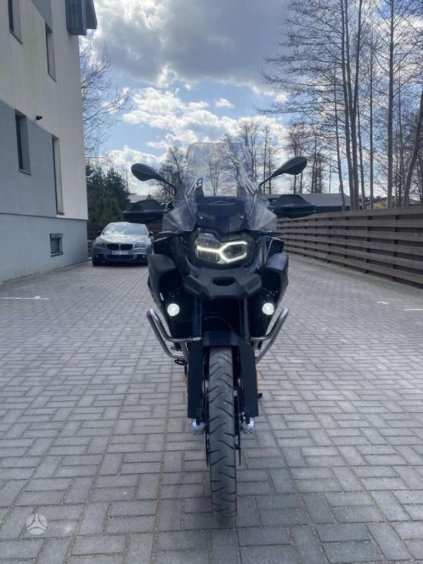 Черный БМВ F 850GS Adventure 2022 в Шяуляй, объемом двигателя 0.85 л и пробегом 16 тыс. км за 12300 €, фото 6 на AUTOMOTO.COM.LV