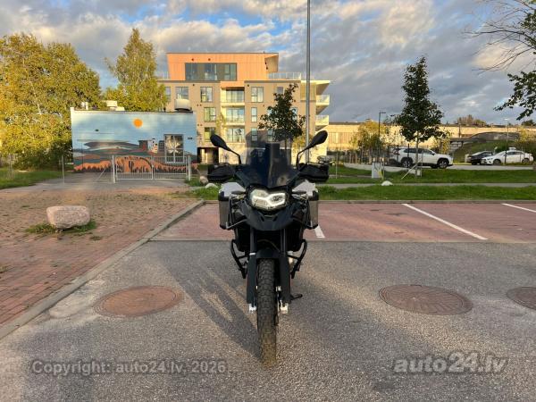 BMW F 850GS Adventure 2022 Pērnava vietnē Melns BMW F 850GS Adventure 2022 Pērnava, ar dzinēja tilpumu 0.85 L un nobraukumu 11 tūkst. km par 12500 €, foto 6 vietnē AUTOMOTO.COM.LV