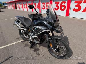 Black BMW F 850GS Adventure 2023 in Tallinn, with an engine capacity of 0.85 L and mileage of 1 thousand km for 13750 €, photo 3 on AUTOMOTO.COM.LV