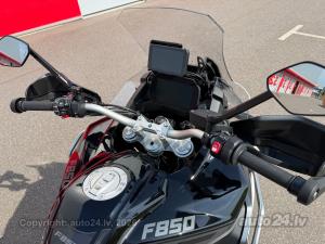 Black BMW F 850GS Adventure 2023 in Tallinn, with an engine capacity of 0.85 L and mileage of 1 thousand km for 13750 €, photo 8 on AUTOMOTO.COM.LV