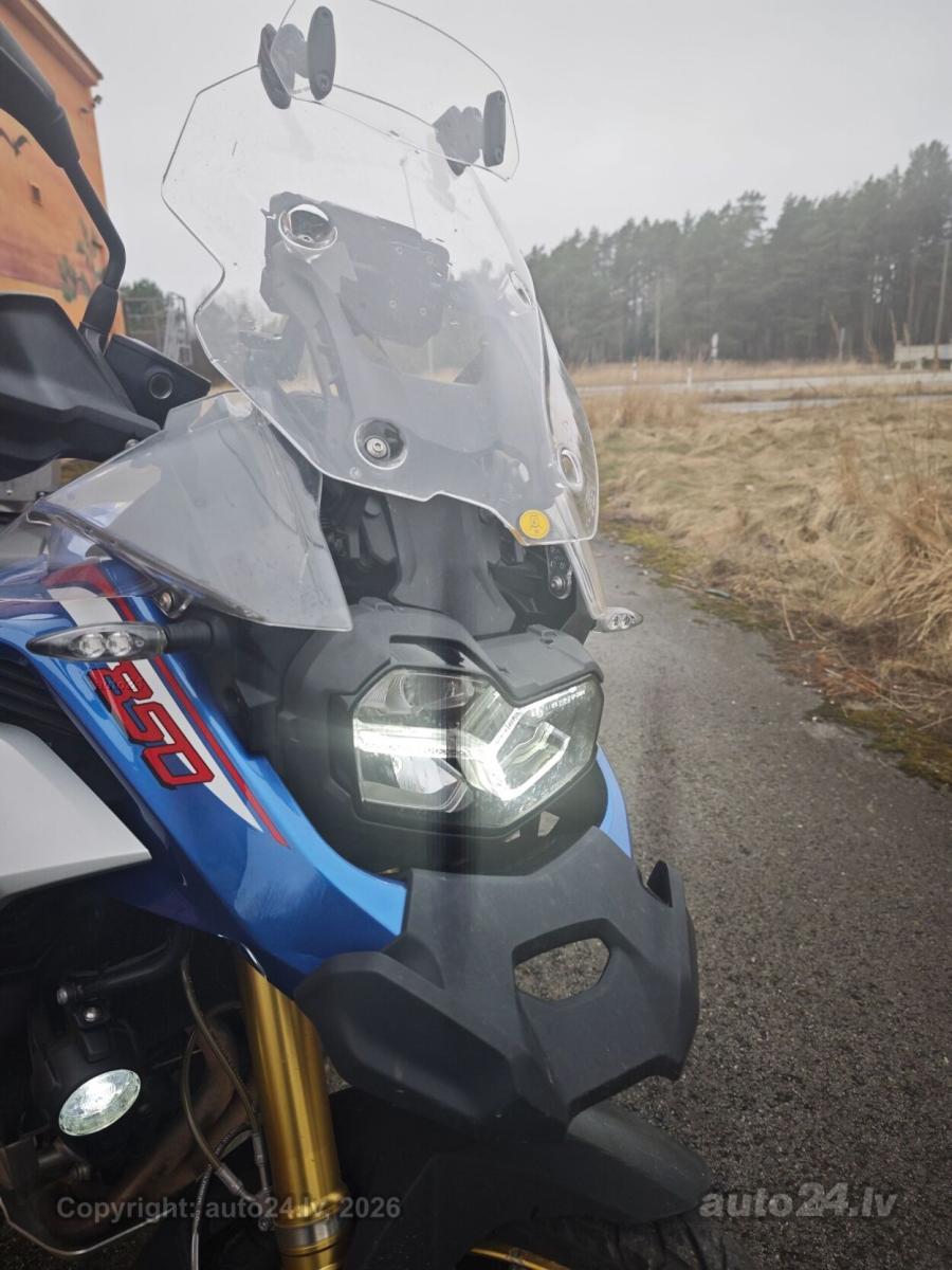 Blue BMW F 850GS Adventure 2019 in Tallinn, with an engine capacity of 0.85 L and mileage of 13 thousand km for 12900 €, photo 11 on AUTOMOTO.COM.LV