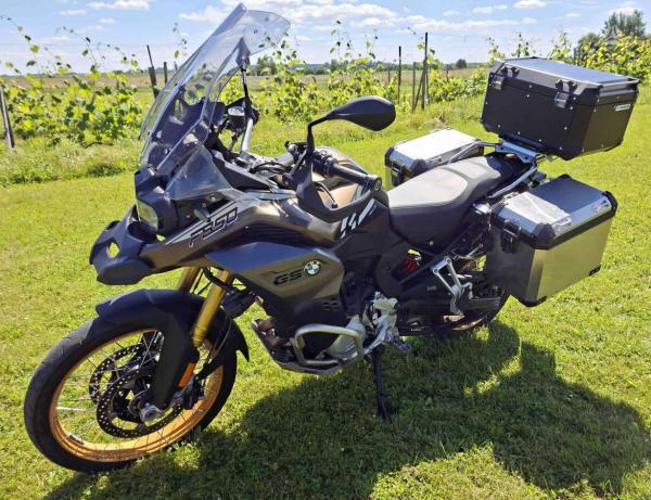 Green BMW F 850GS Adventure 2023 in Kupiskis, with an engine capacity of 0.85 L and mileage of 35 thousand km for 12000 €, photo 10 on AUTOMOTO.COM.LV