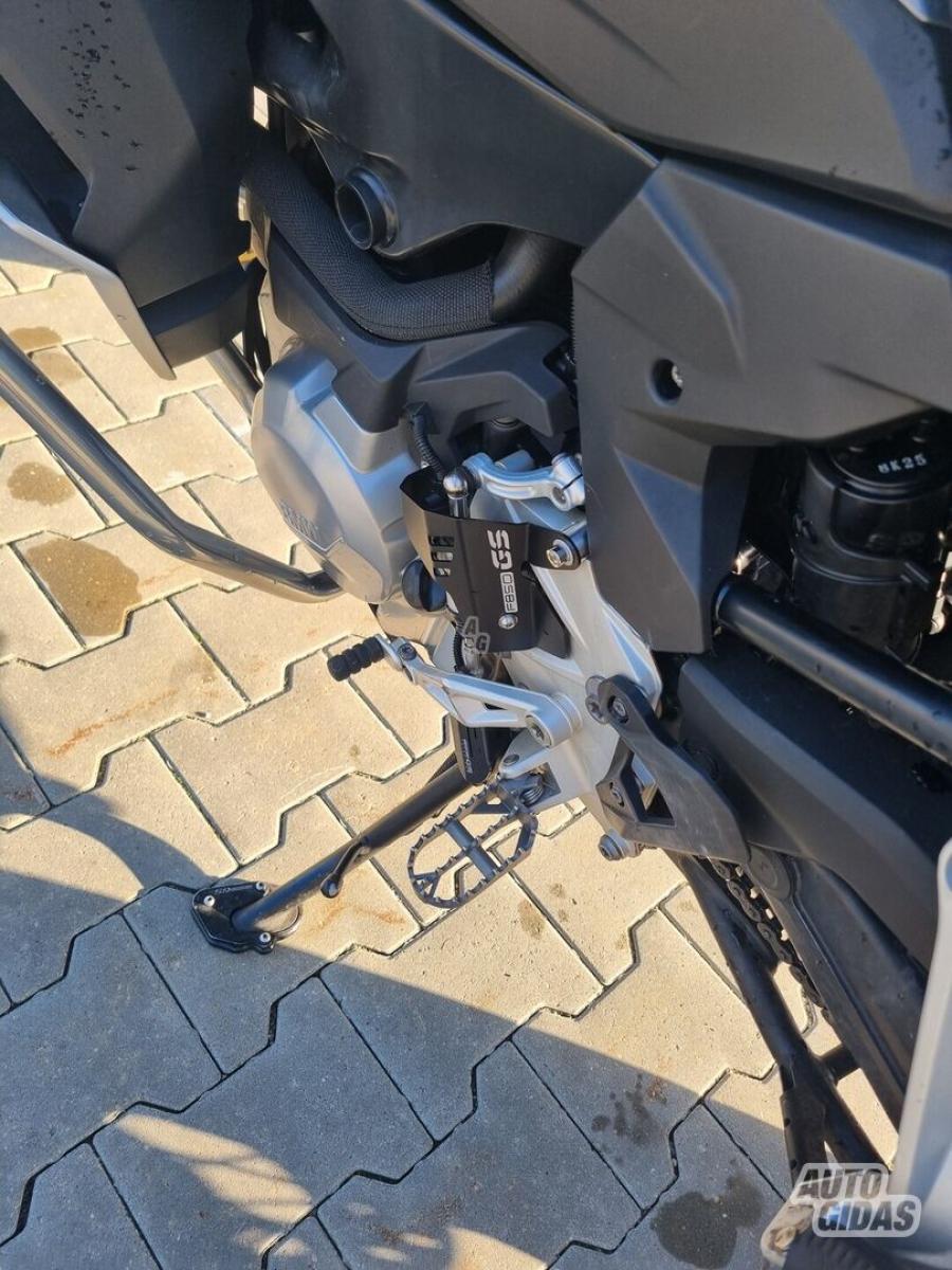 Pelēks BMW F 850GS Adventure 2019 Viļņa, ar dzinēja tilpumu 0.85 L un nobraukumu 29 tūkst. km par 10300 €, foto 20 vietnē AUTOMOTO.COM.LV