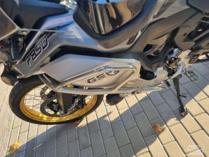 Pelēks BMW F 850GS Adventure 2019 Viļņa, ar dzinēja tilpumu 0.85 L un nobraukumu 29 tūkst. km par 10300 €, foto 31 vietnē AUTOMOTO.COM.LV