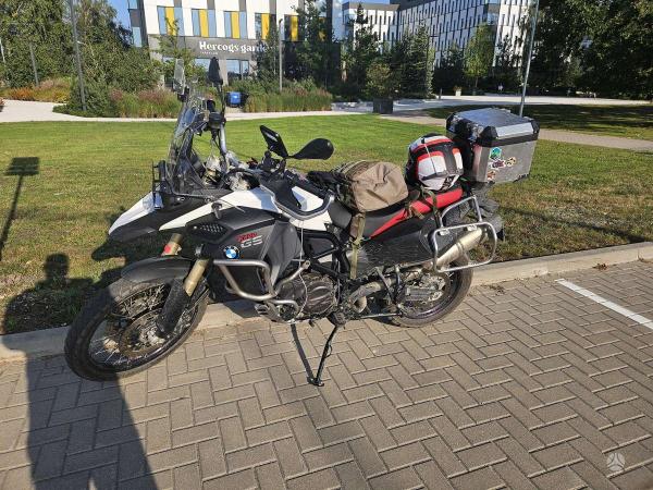 BMW F 850GS Adventure 2015 Liepāja, ar dzinēja tilpumu 0.80 L un nobraukumu 39 tūkst. km par 6600 €, foto 1 vietnē AUTOMOTO.COM.LV
