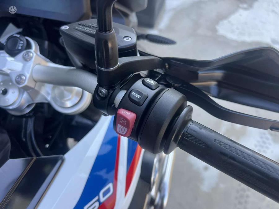 BMW F 850GS Adventure 2019 in Vilkaviskis, with an engine capacity of 0.85 L and mileage of 13 thousand km for 8750 €, photo 16 on AUTOMOTO.COM.LV