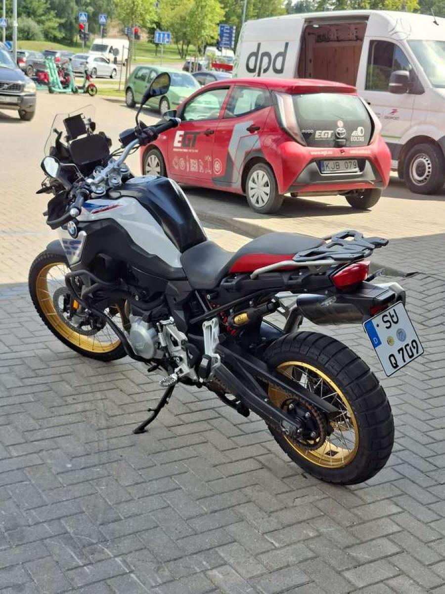 BMW F 850GS Adventure 2019 Viļņa, ar dzinēja tilpumu 0.85 L un nobraukumu 48 tūkst. km par 8800 €, foto 4 vietnē AUTOMOTO.COM.LV