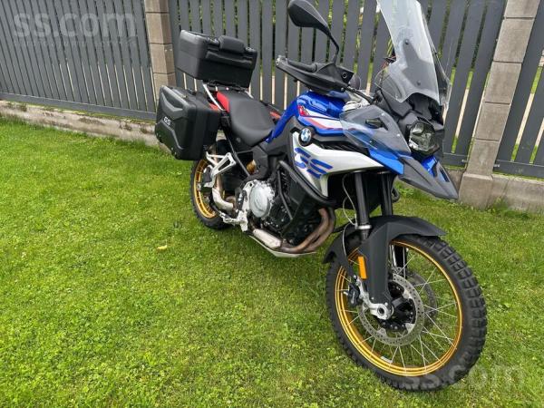 BMW F 850GS Adventure 2021 Ogre, ar dzinēja tilpumu 0.85 L un nobraukumu 0 tūkst. km par 9500 €, foto 2 vietnē AUTOMOTO.COM.LV