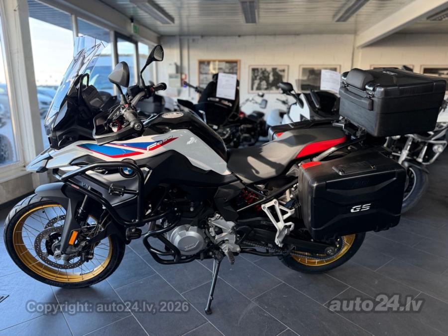 White BMW F 850GS Adventure 2018 in Tallinn, with an engine capacity of 0.85 L and mileage of 40 thousand km for 8490 €, photo 17 on AUTOMOTO.COM.LV