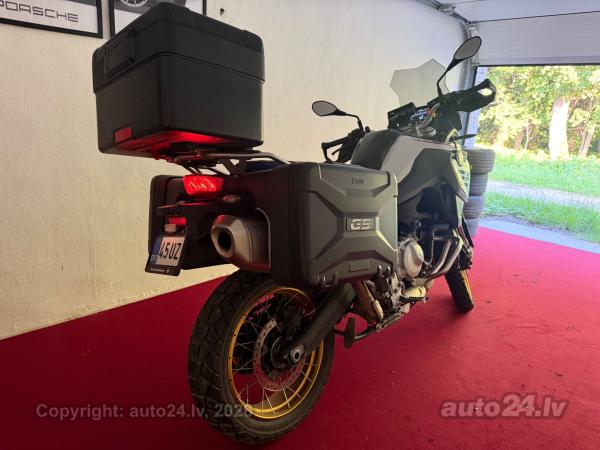 Белый БМВ F 850GS Adventure 2018 в Хаапсалу, объемом двигателя 0.85 л и пробегом 68 тыс. км за 8000 €, фото 3 на AUTOMOTO.COM.LV