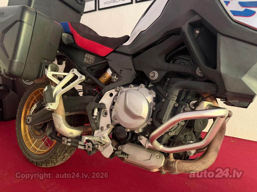 Balts BMW F 850GS Adventure 2018 Hāpsalu, ar dzinēja tilpumu 0.85 L un nobraukumu 68 tūkst. km par 8000 €, foto 7 vietnē AUTOMOTO.COM.LV