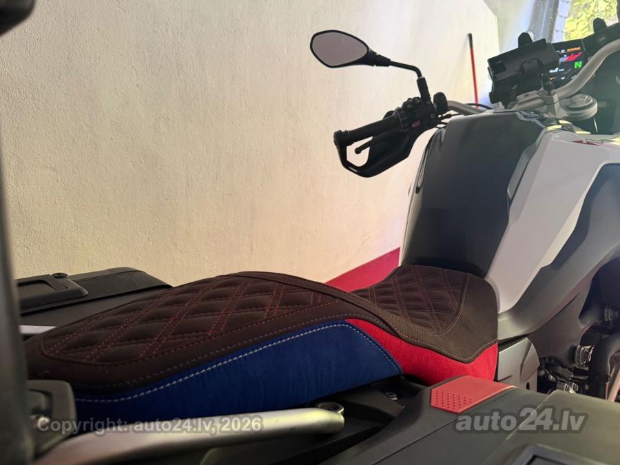Balts BMW F 850GS Adventure 2018 Hāpsalu, ar dzinēja tilpumu 0.85 L un nobraukumu 68 tūkst. km par 8000 €, foto 12 vietnē AUTOMOTO.COM.LV