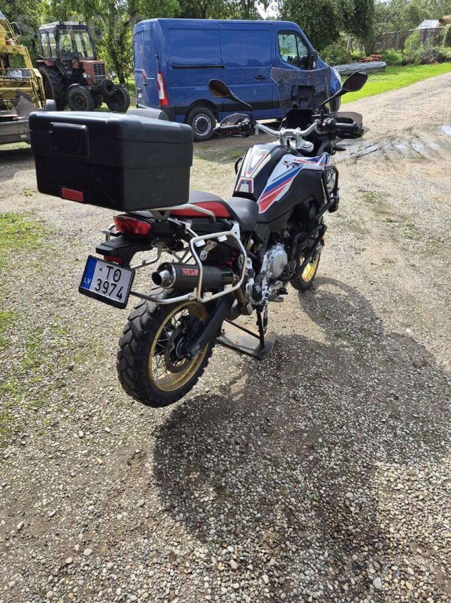 BMW F 850GS 2019 Kuldīga, ar dzinēja tilpumu 0.85 L un nobraukumu 0 tūkst. km par 8400 €, foto 5 vietnē AUTOMOTO.COM.LV