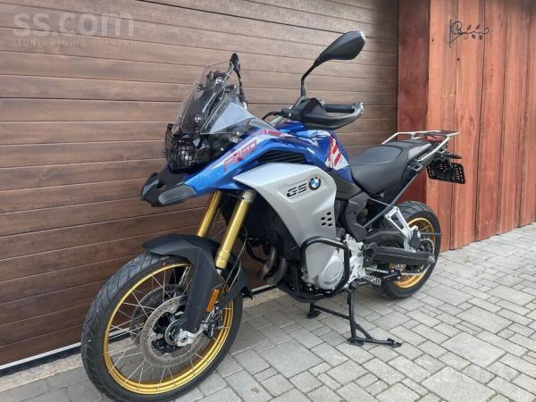 BMW F 850GS 2020 in Riga, with an engine capacity of 0.85 L and mileage of 0 thousand km for 8950 €, photo 8 on AUTOMOTO.COM.LV