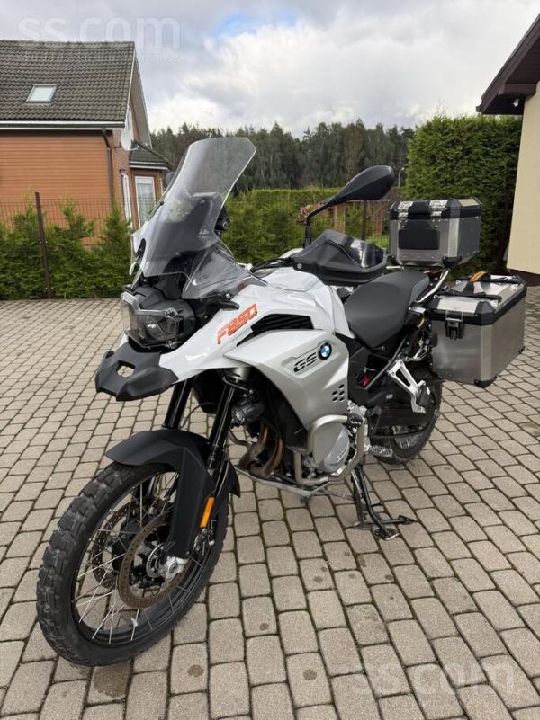 BMW F 850GS 2022 Rīga, ar dzinēja tilpumu 0.85 L un nobraukumu 0 tūkst. km par 13000 €, foto 1 vietnē AUTOMOTO.COM.LV