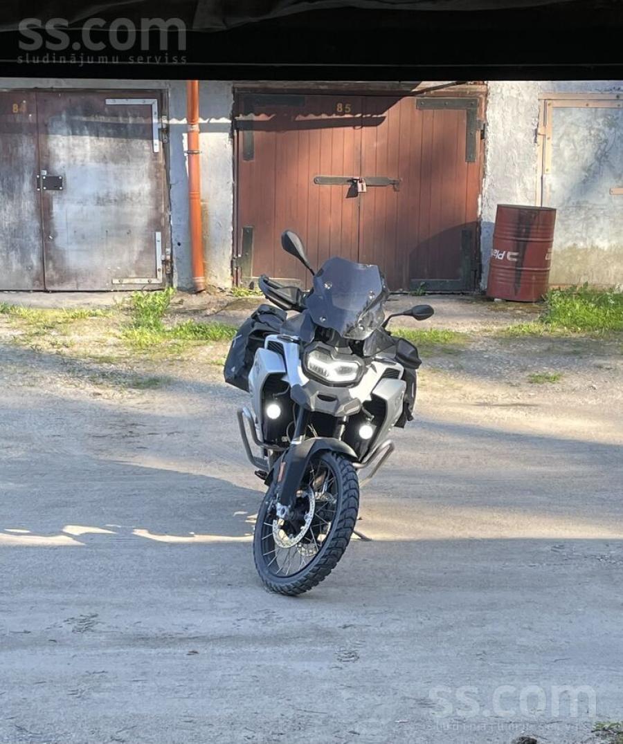 BMW F 850GSA 2023 in Riga, with an engine capacity of 0.85 L and mileage of 0 thousand km for 11500 €, photo 4 on AUTOMOTO.COM.LV