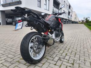 Black BMW F 900R 2021 in Tallinn, with an engine capacity of 0.90 L and mileage of 49 thousand km for 6500 €, photo 3 on AUTOMOTO.COM.LV